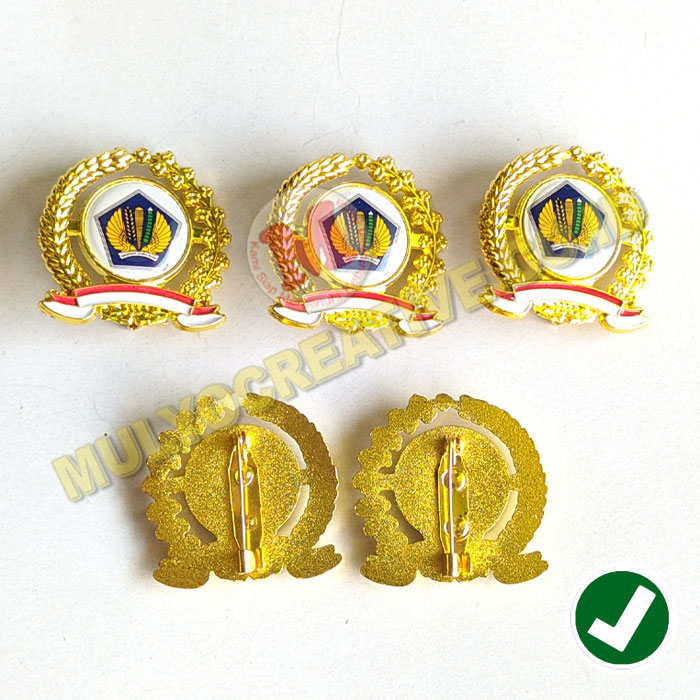 Pin Dirjen Pajak – Logam Kuningan – Bentuk Padi Kapas – PENGAIT PENITI ...