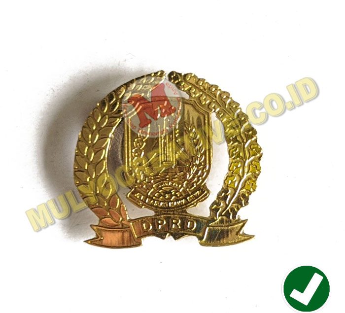Lencana DPRD Padi Kapas Pengait Magnet Pin DPRD Bahan Logam Kuningan ...
