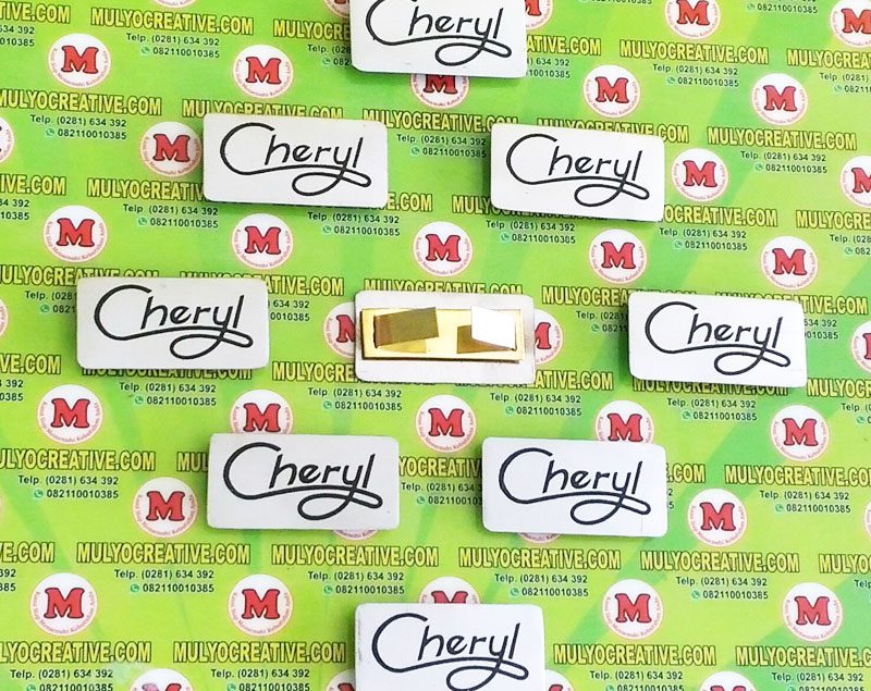 Jual Label Merk Tas Dari Bahan Logam Stainless dan Kuningan | pesan pin ...