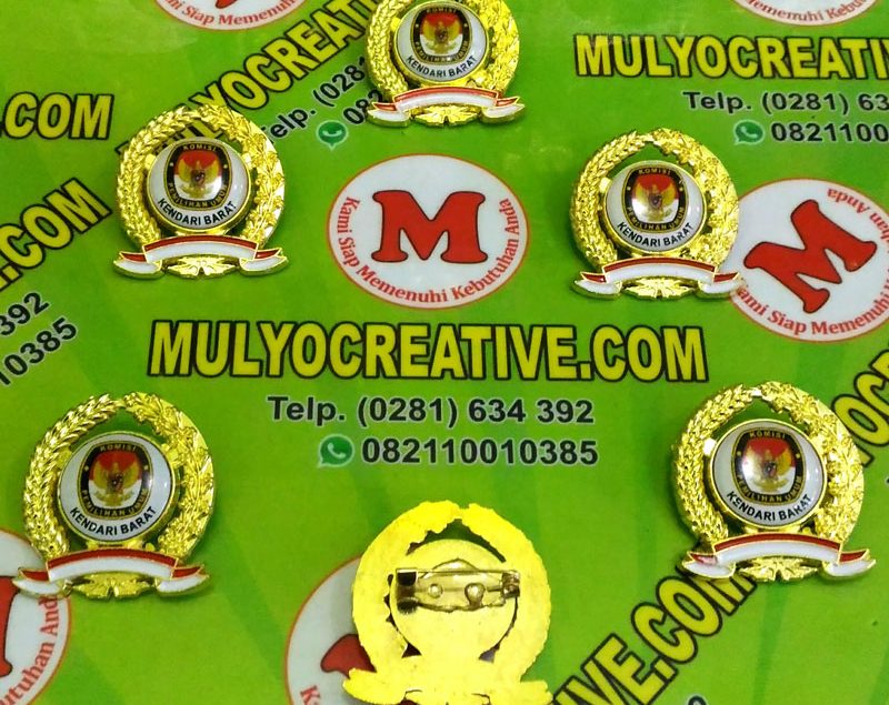 Pesan Online Buat Pin, Bros, Pin Kuningan, Pin Logam, Pin Stainless ...